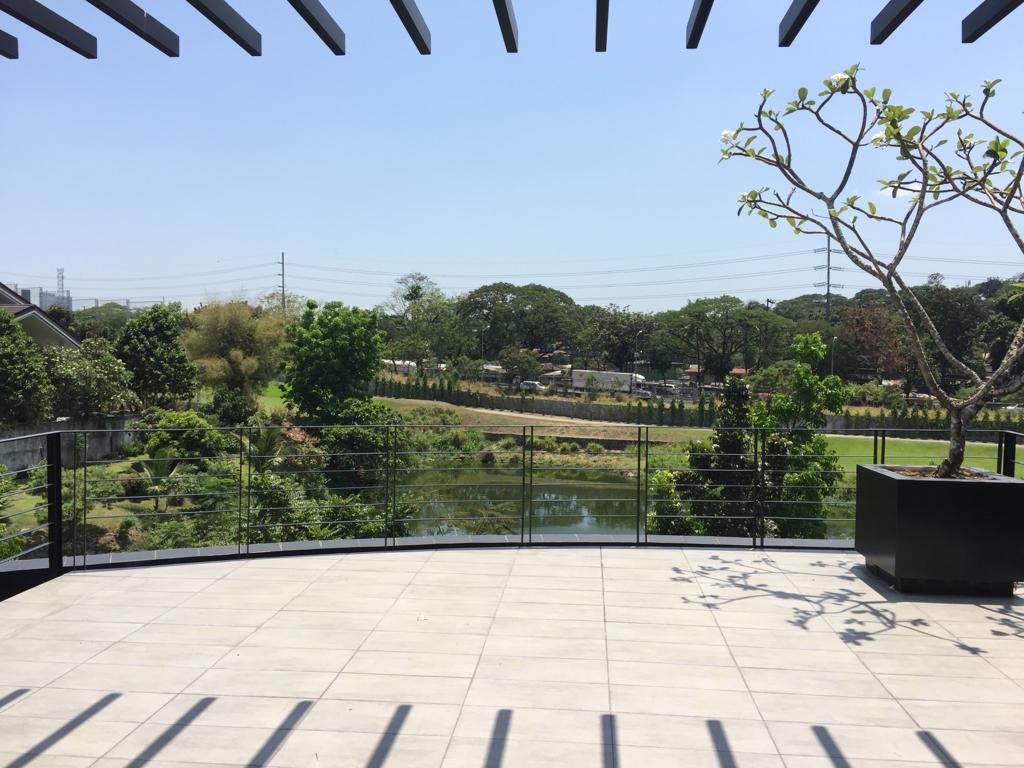 House and Lot: Ayala Hillside Estates, Old Balara QC - Glennis DR Nitafan